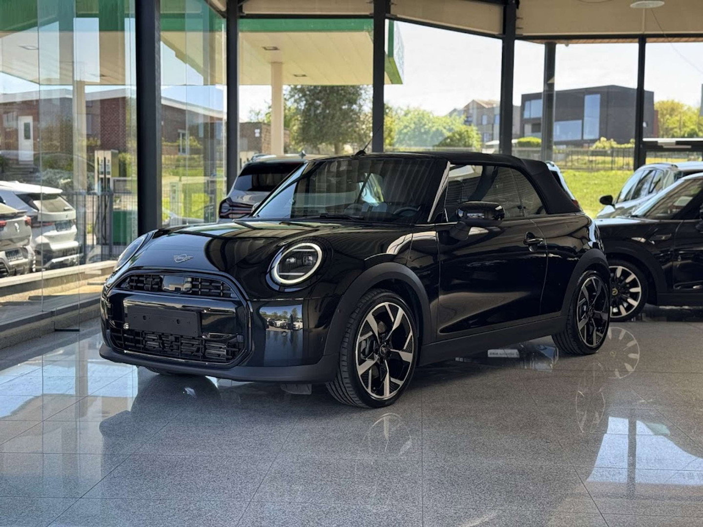 MINI Cabrio second hand to Geraardsbergen of 33.999 € | 4960130 | Gocar.be