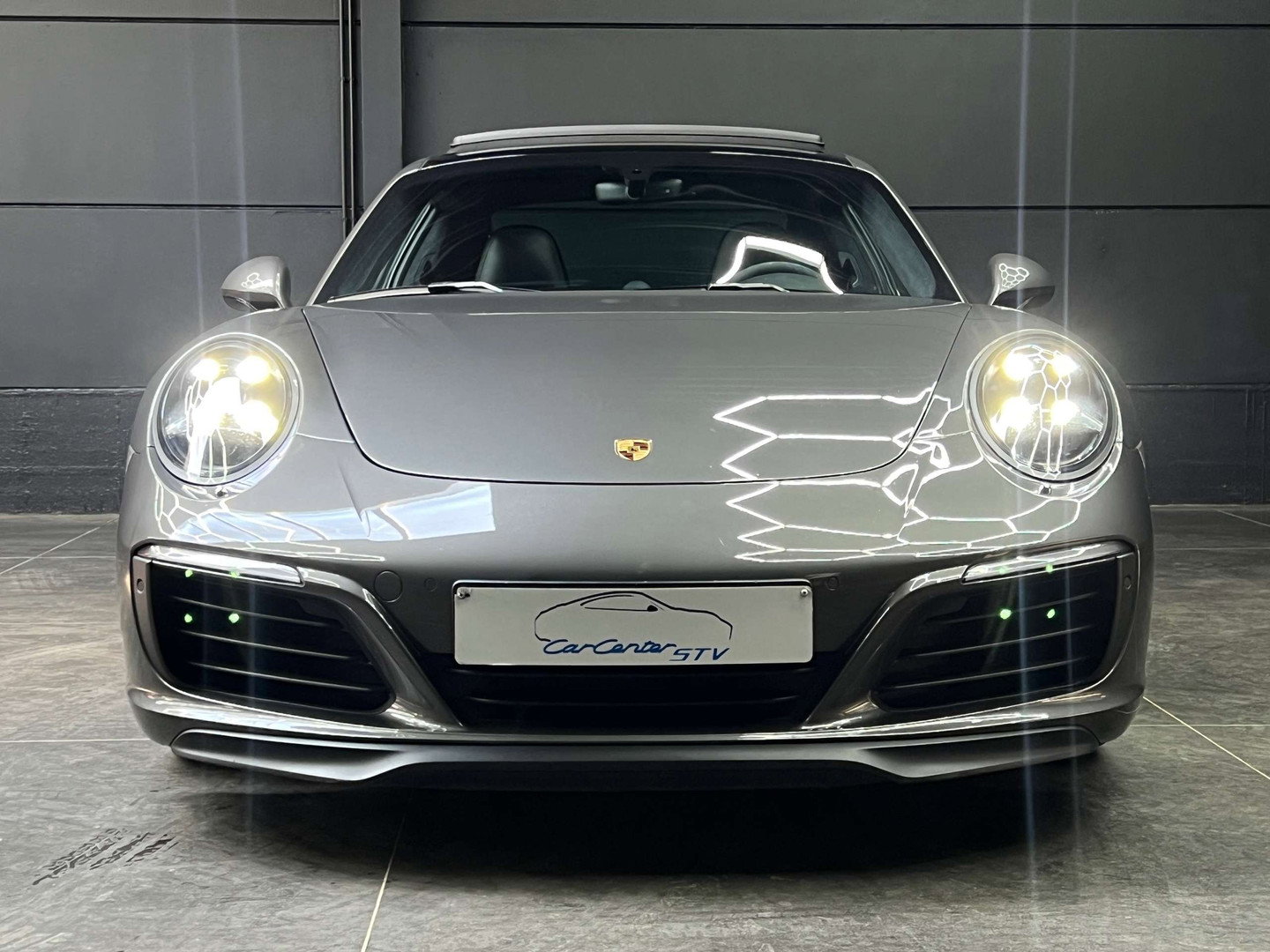 Porsche 911 CARRERA second hand to Menen of 93.991 € | 5160223 | Gocar.be